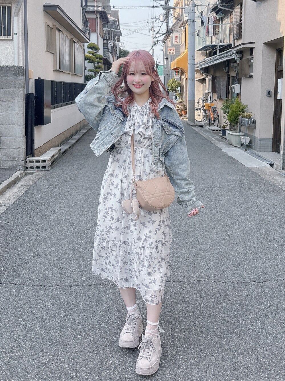 akane｜Chicoのショルダーバッグを使ったコーディネート - WEAR