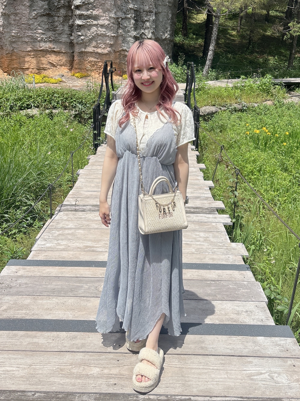 akane｜UGGのサンダルを使ったコーディネート - WEAR