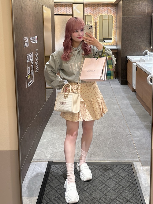 akane｜merry jennyのスカートを使ったコーディネート - WEAR