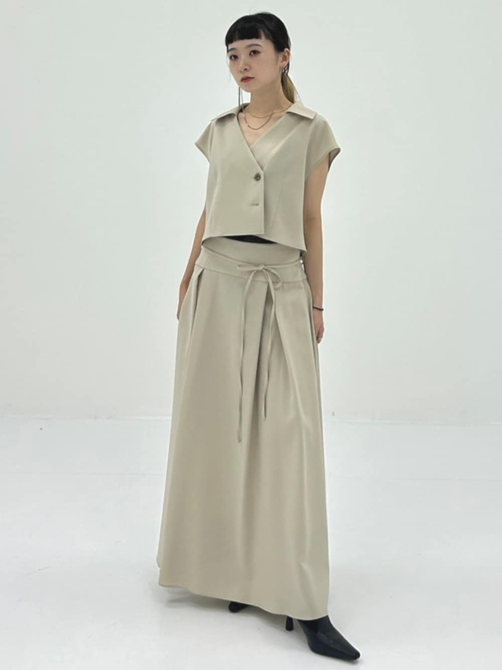 STUDIOUS STAFF(STUDIOUS WOMENS)｜STUDIOUSのジャンパースカートを使ったコーディネート - WEAR