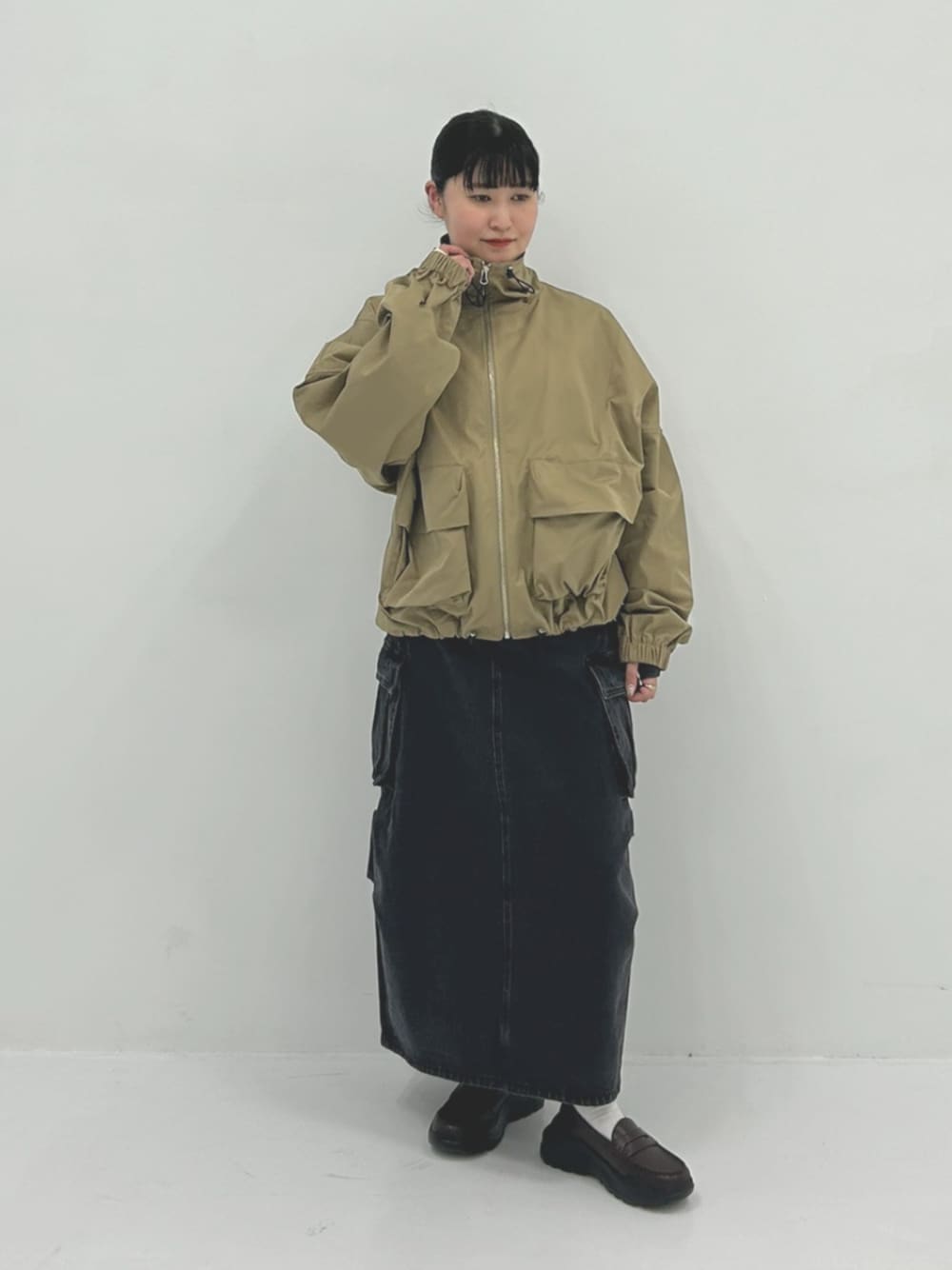 STUDIOUS STAFF(STUDIOUS WOMENS)｜Ameriのデニムスカートを使ったコーディネート - WEAR