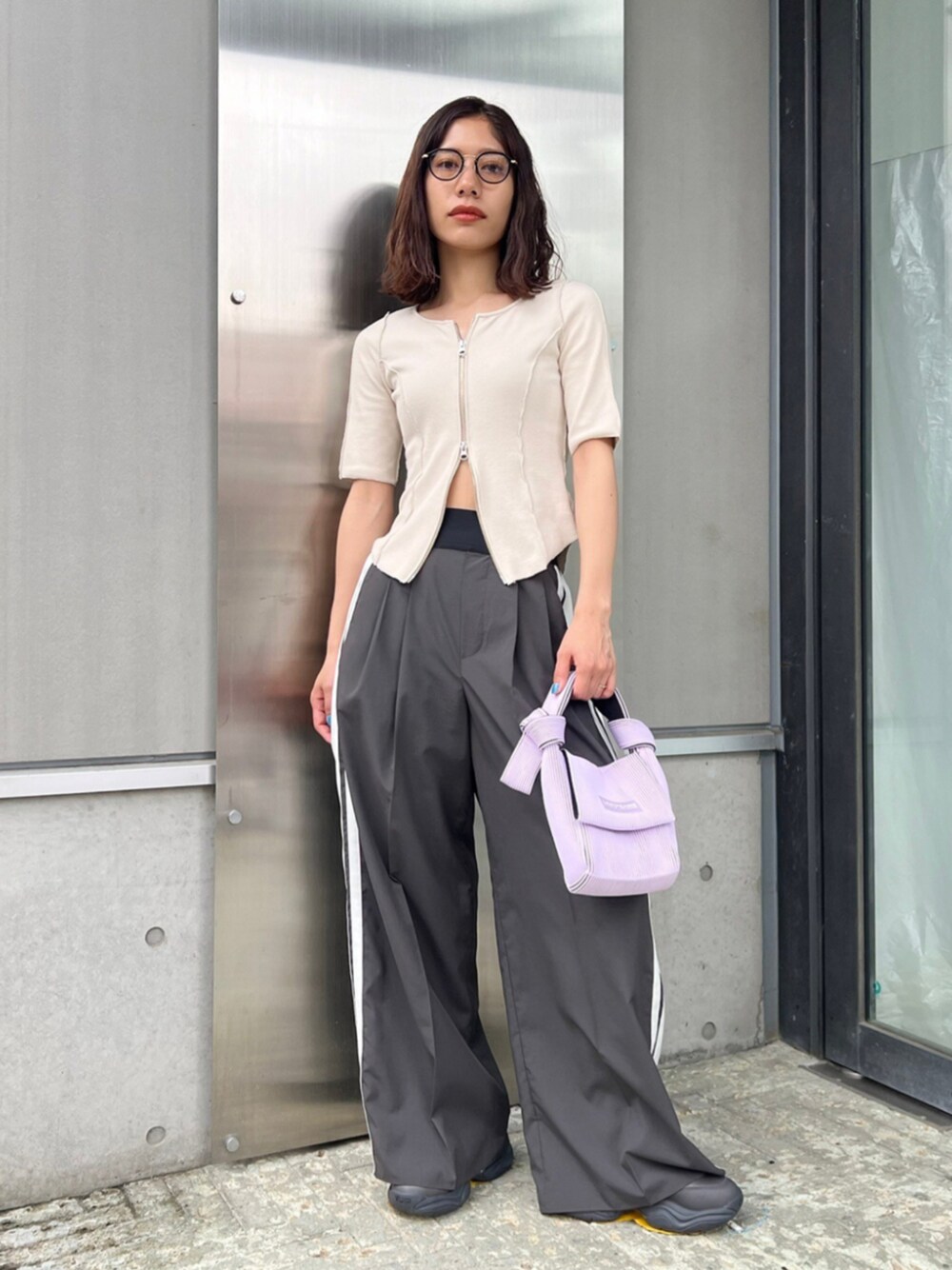 STUDIOUS STAFF(STUDIOUS WOMENS)｜STUDIOUSのTシャツ/カットソーを使ったコーディネート - WEAR