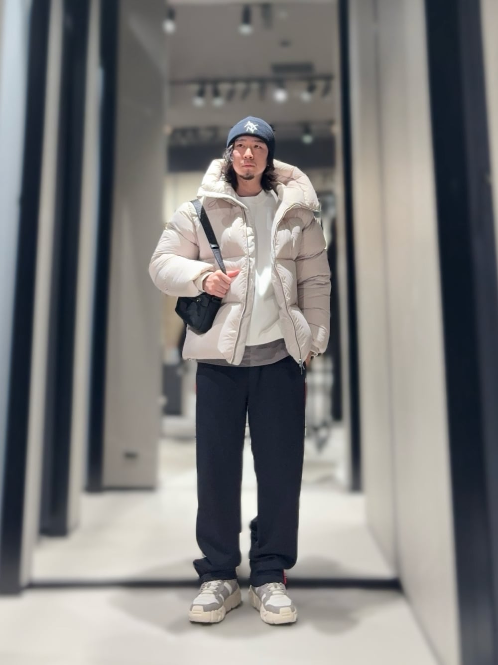 YUU(A|X アルマーニエクスチェンジ ラゾーナ川崎)｜ARMANI EXCHANGEのTシャツ/カットソーを使ったコーディネート - WEAR