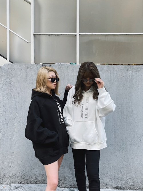 ENVYM_RIKA（ENVYM）｜ENVYMのスウェットを使ったコーディネート - WEAR