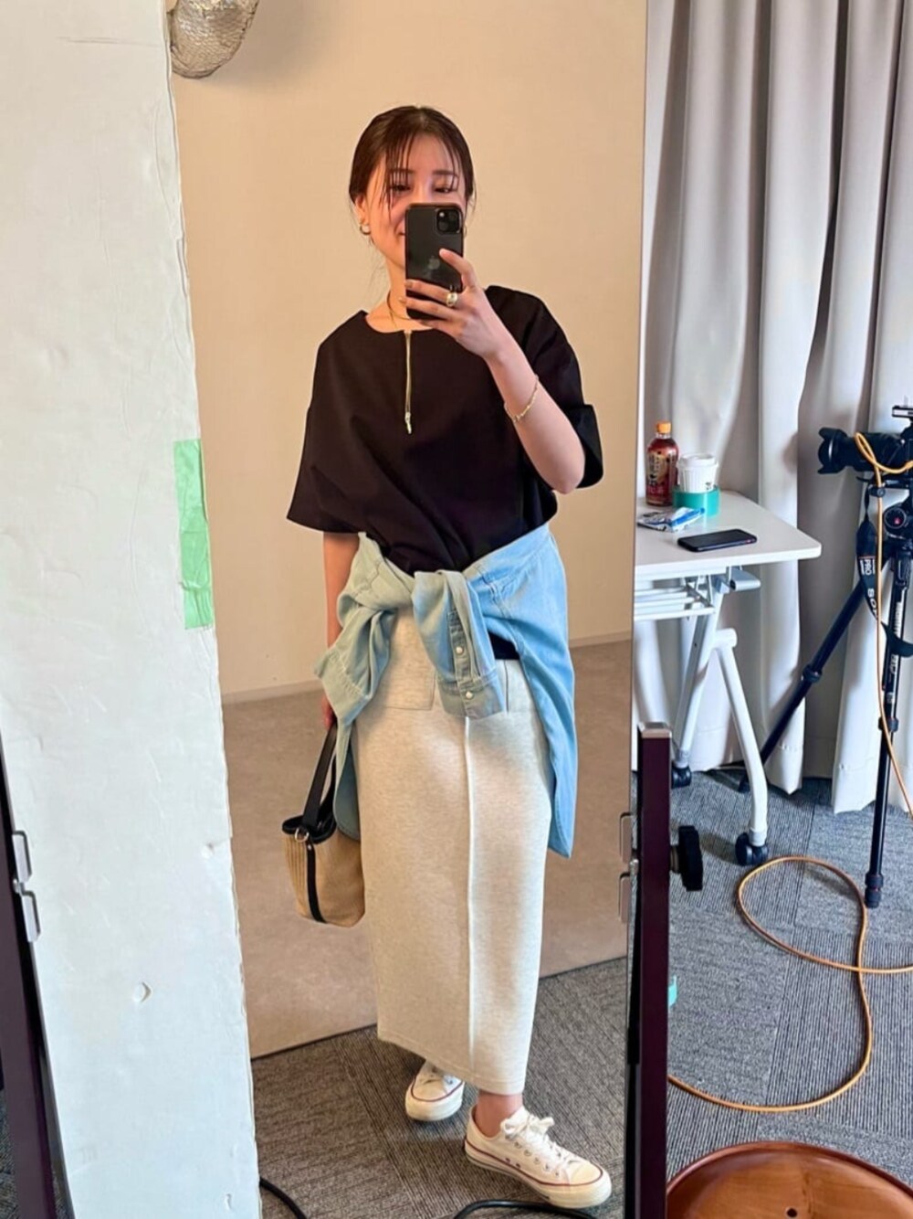 undixcors_official(undixcors_official)｜un dix corsのTシャツ/カットソーを使った ...