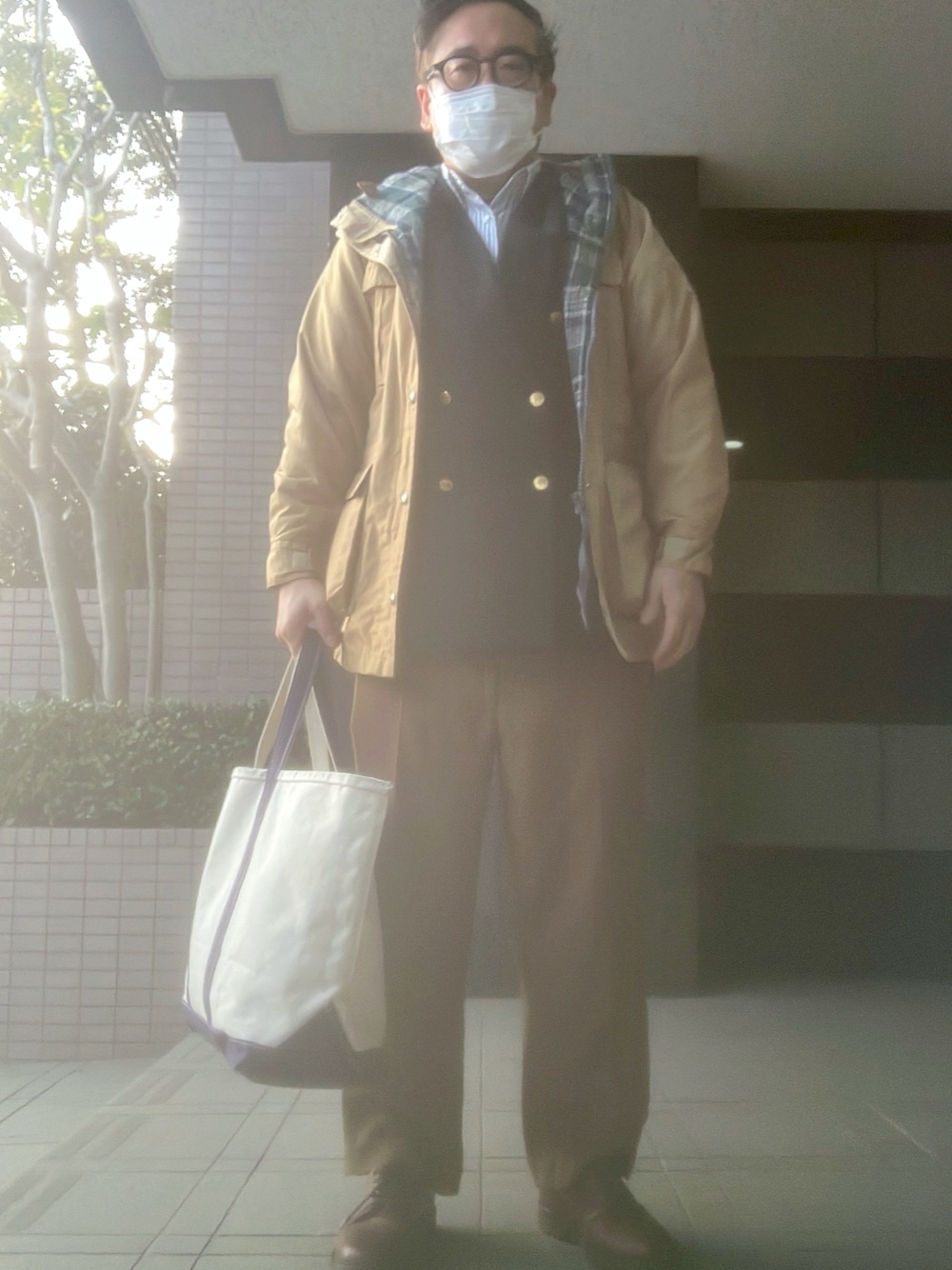 フラッシュ｜MOSCOTのメガネを使ったコーディネート - WEAR