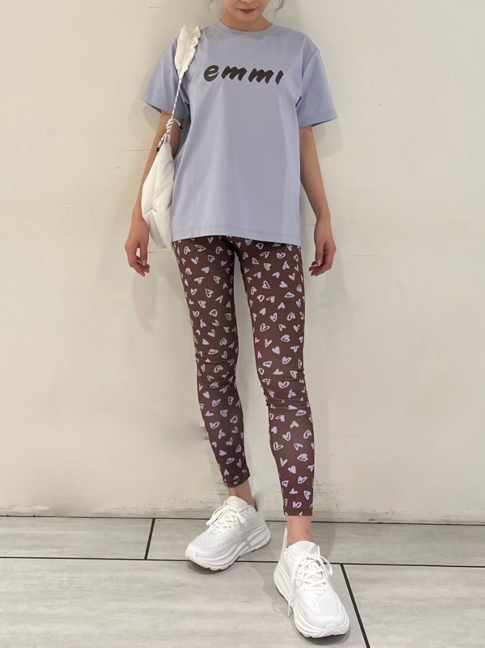 emmi(emmi)｜emmiのTシャツ/カットソーを使ったコーディネート - WEAR