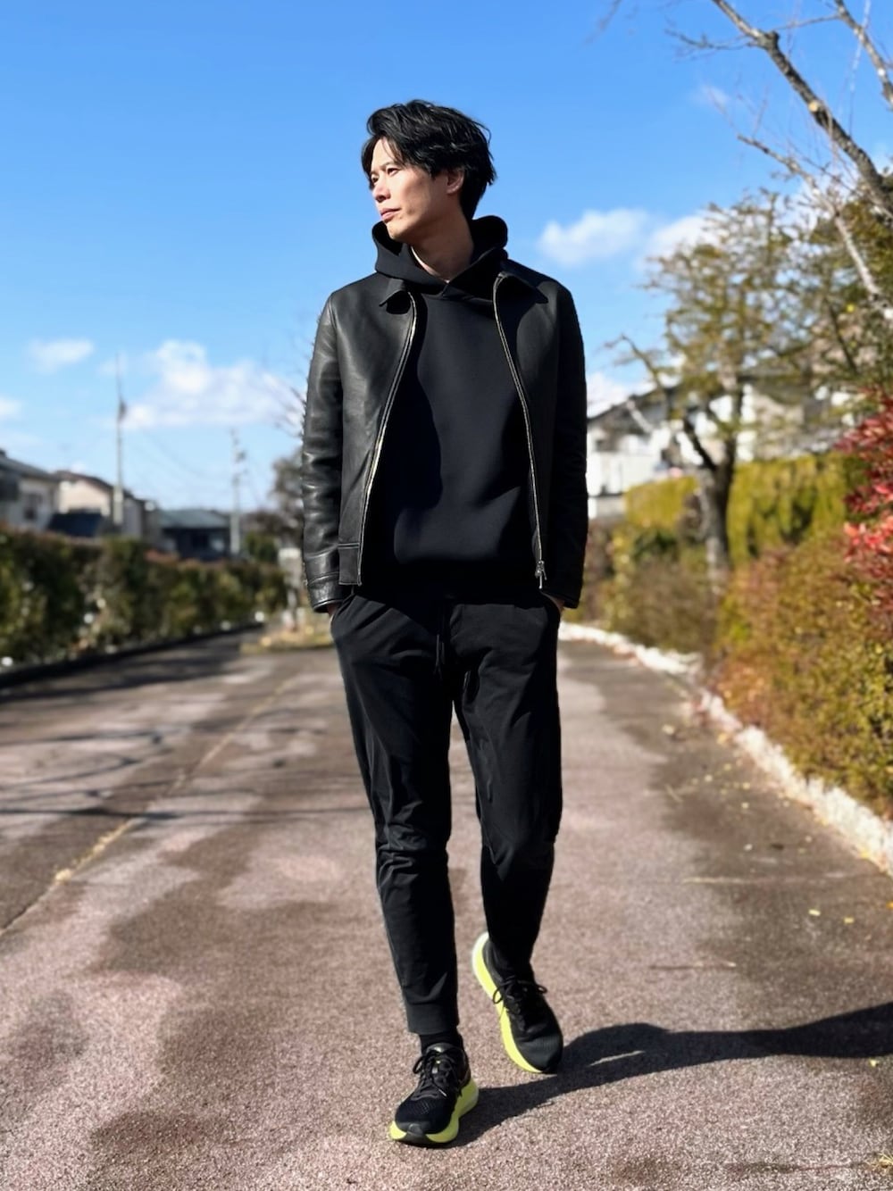 takamitsu suzuki｜UNIQLOのスウェットパンツを使ったコーディネート - WEAR