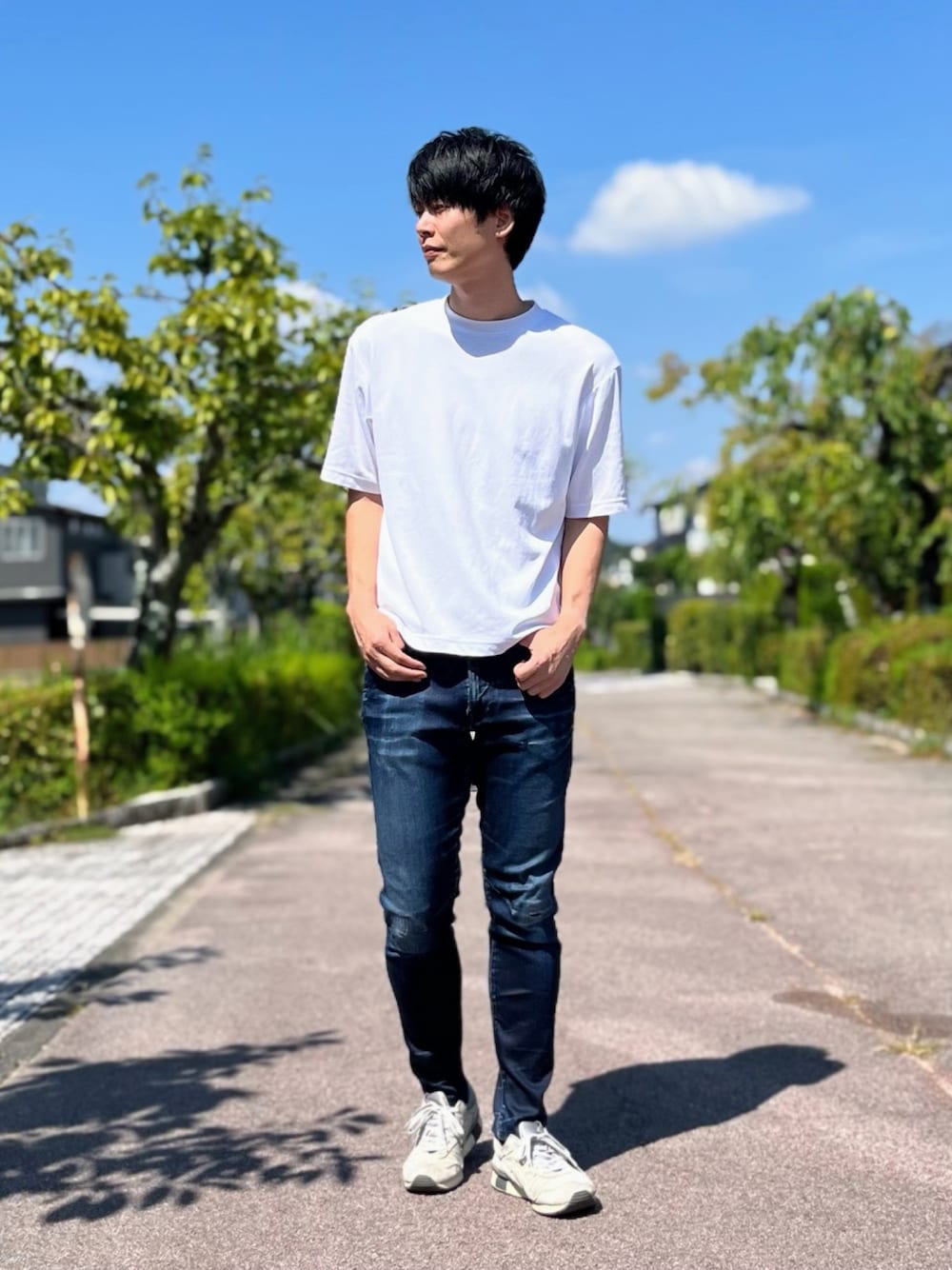 takamitsu suzuki｜UNIQLOのTシャツ/カットソーを使ったコーディネート - WEAR
