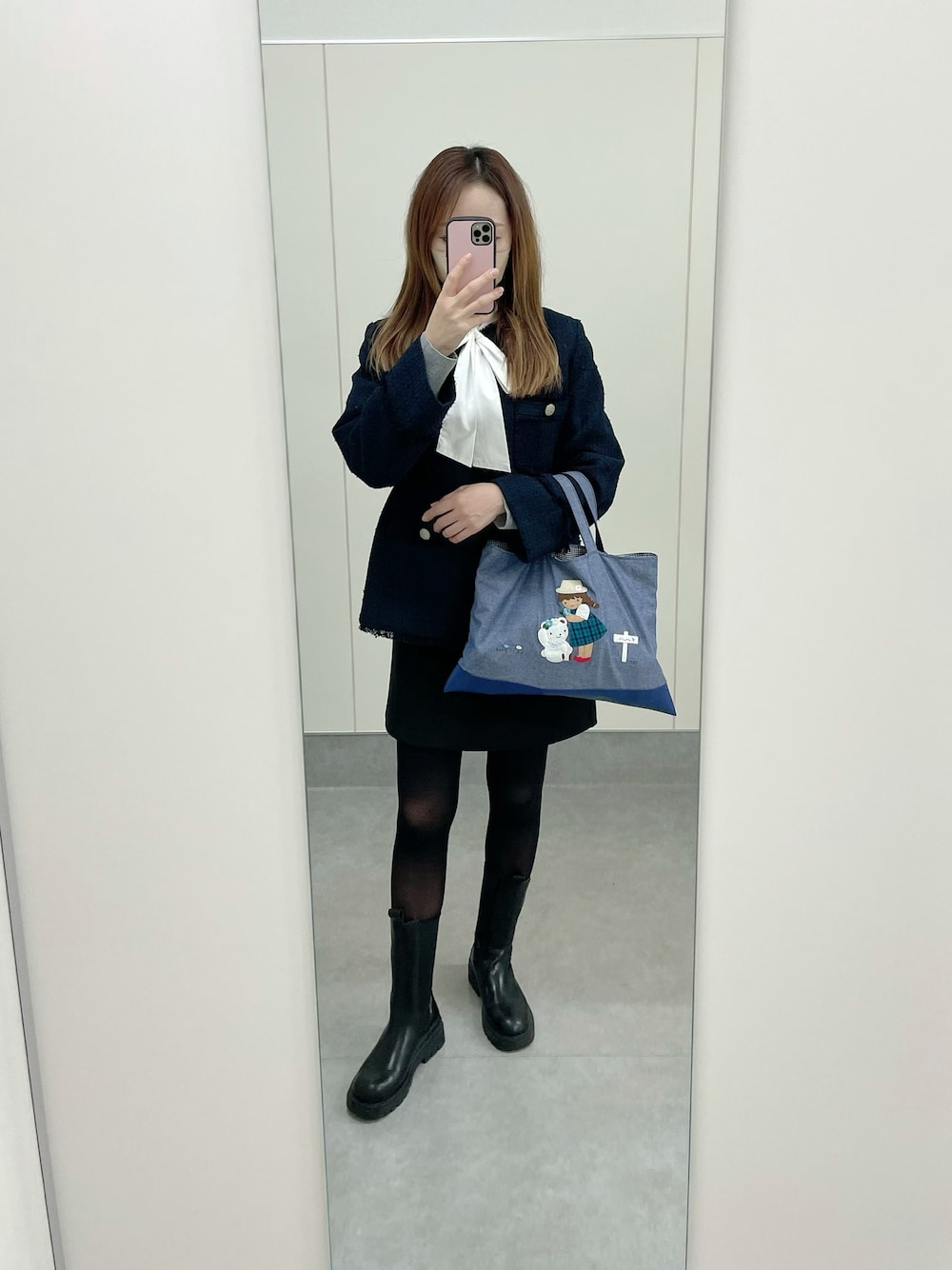 nhkm ｜Familiar のトートバッグを使ったコーディネート - WEAR