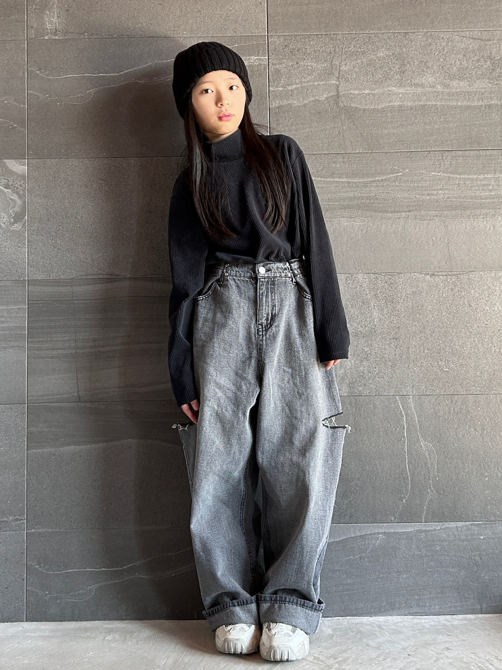 uran｜UNIQLOのTシャツ/カットソーを使ったコーディネート - WEAR