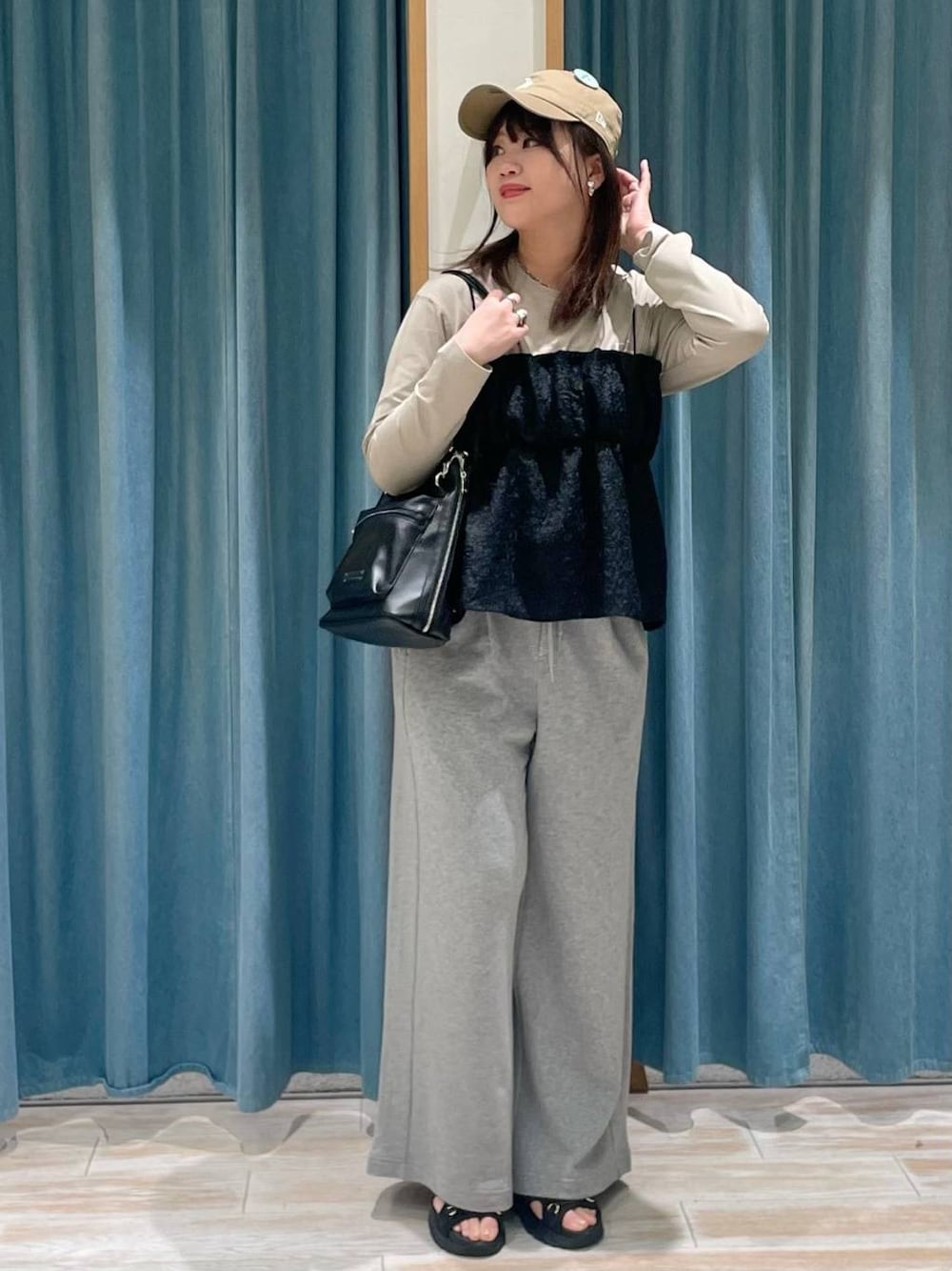 akari(BAYFLOW モレラ岐阜)｜BAYFLOWのTシャツ/カットソーを使ったコーディネート - WEAR