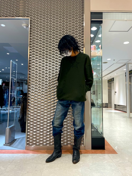FUYUTO｜ROYAL FLASHのトップスを使ったコーディネート - WEAR