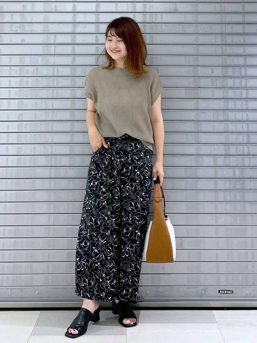 MAIKO(Elura 梅田阪急三番街)｜Eluraのサンダルを使ったコーディネート - WEAR