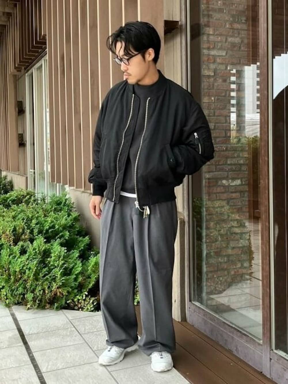 B:MING by BEAMS MEN(B:MING LIFE STORE by BEAMS)｜B:MING by BEAMSのMA-1を使ったコーディネート - WEAR