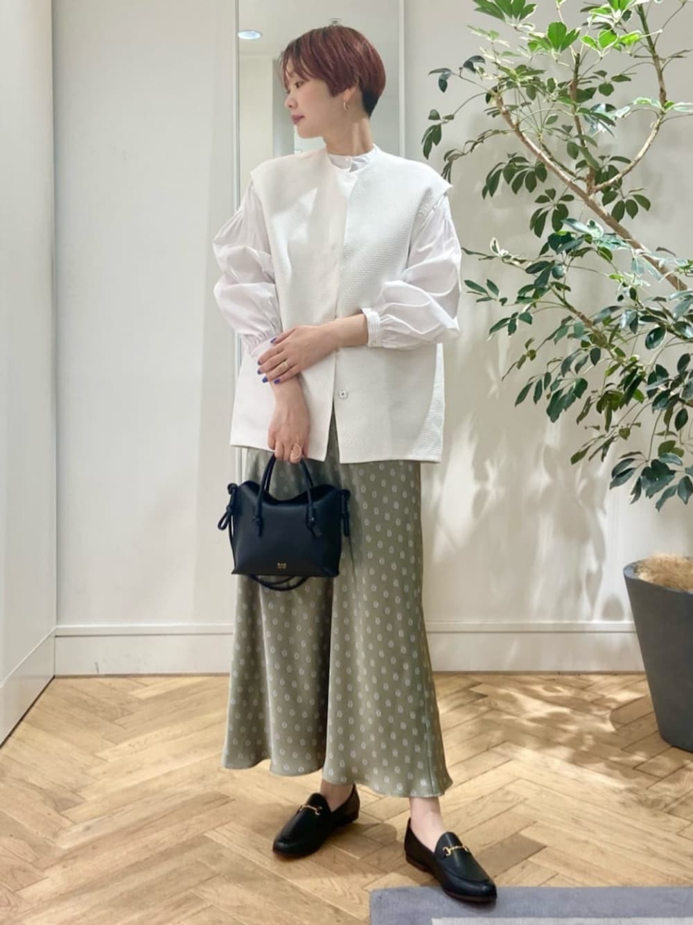 Ishii_TOMORROWLAND(TOMORROWLAND ルミネ町田店)｜BALLSEYのベストを使ったコーディネート - WEAR