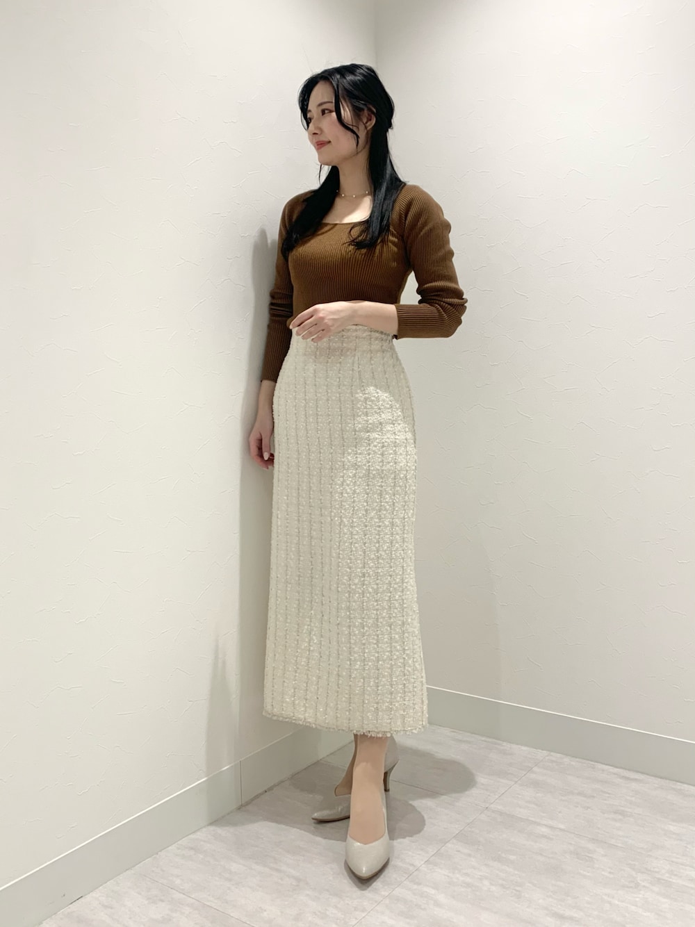 himiko_official(卑弥呼)｜卑弥呼のパンプスを使ったコーディネート - WEAR