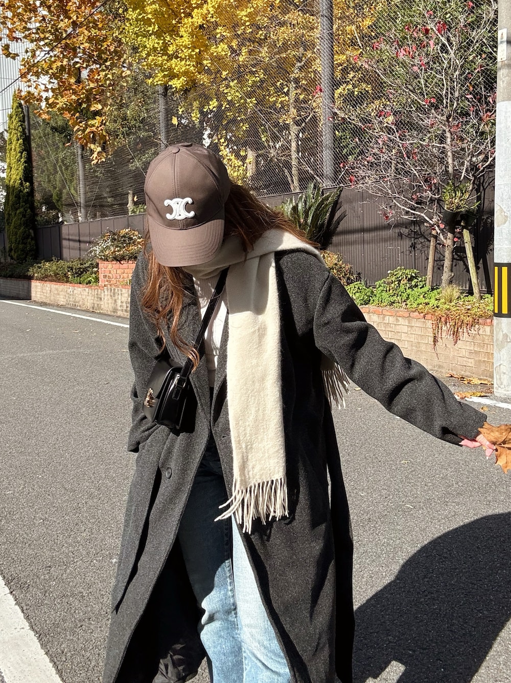 AYA｜classicalelfのチェスターコートを使ったコーディネート - WEAR