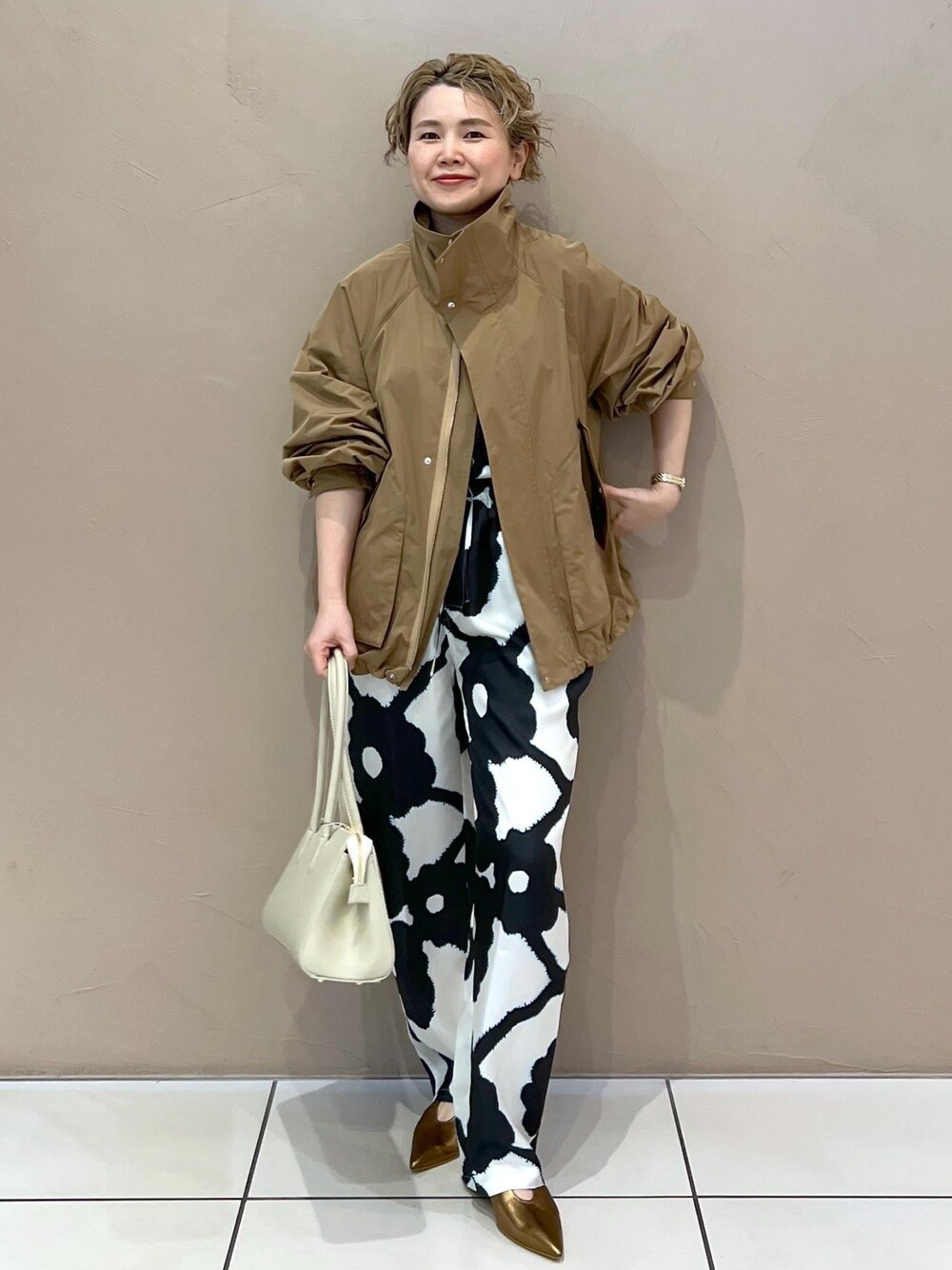 Hirom(SALON adam et rope' 新宿NEWoMan)｜LIMONTAのブルゾンを使ったコーディネート - WEAR