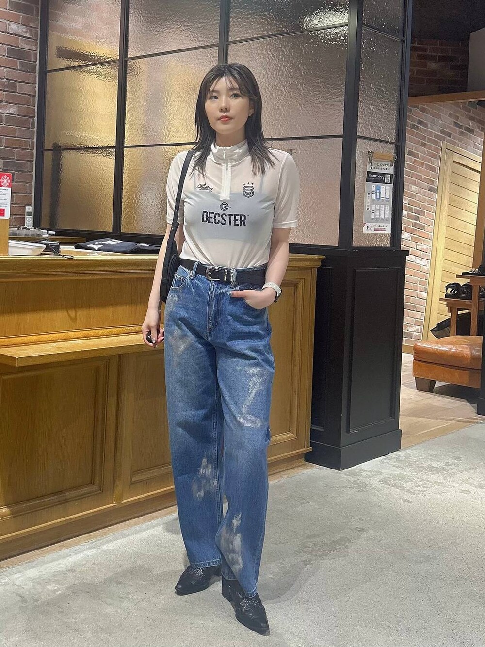 mayuka(RAGEBLUE梅田ヘップファイブ店)｜JEANASISのスリッポンを使ったコーディネート - WEAR