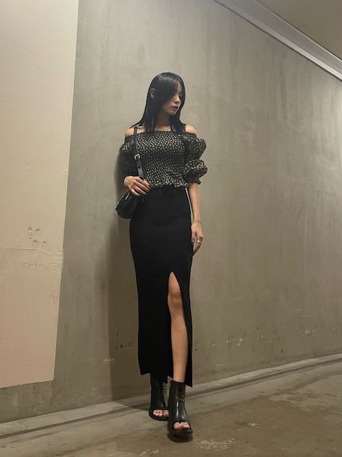 菅谷レイナ(EMODA)｜EMODAのハンドバッグを使ったコーディネート - WEAR