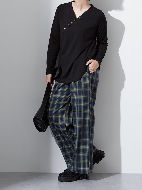 しかお(nissen本店)｜nissenのTシャツ/カットソーを使ったコーディネート - WEAR