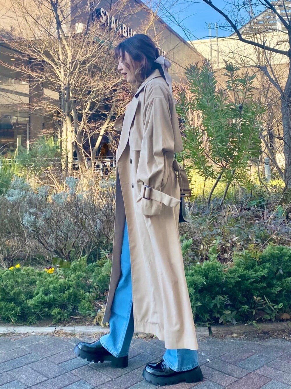 frames RAY CASSIN(Ray Cassin EC事業部)｜frames RAY CASSINのトレンチコートを使ったコーディネート - WEAR