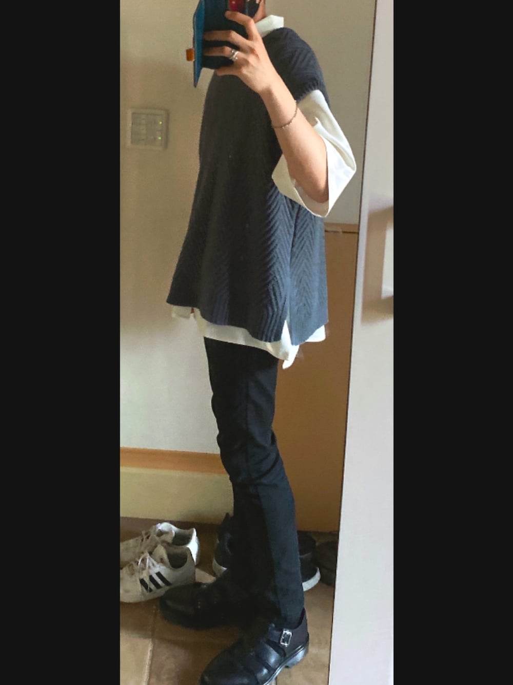 ひらひら｜epnokのベストを使ったコーディネート - WEAR