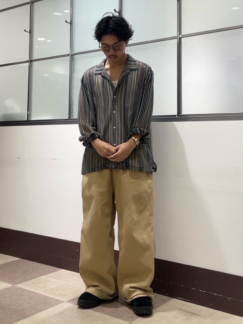 翼(warehouse 三井アウトレットパーク仙台港)｜ITEMS URBANRESEARCHのシャツ/ブラウスを使ったコーディネート - WEAR