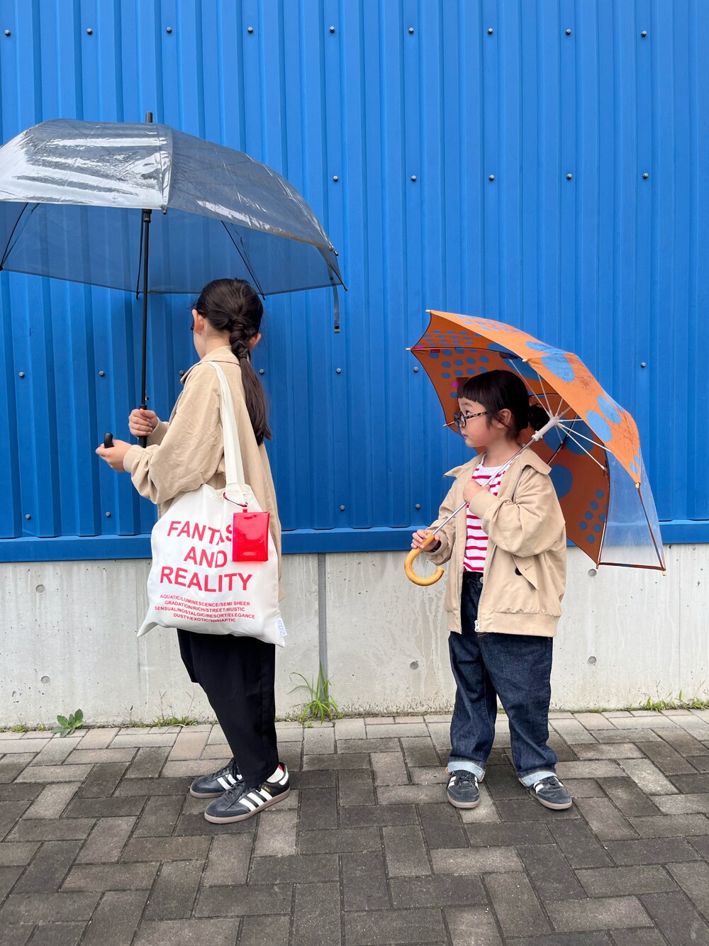 * 𝚝𝚘𝚛𝚒𝚌𝚘𝚝*｜392 plusmの長傘を使ったコーディネート - WEAR