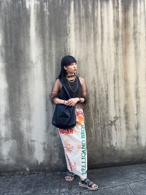 satomi｜GIVENCHYのサンダルを使ったコーディネート - WEAR