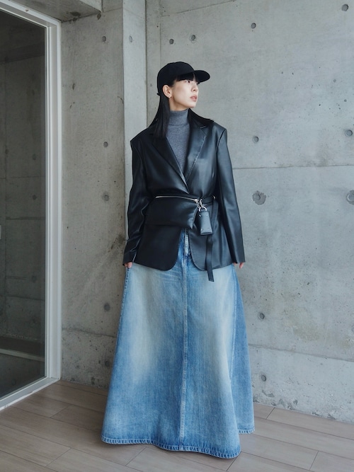 RIKA｜TODAYFULのテーラードジャケットを使ったコーディネート - WEAR