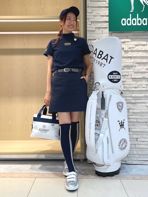 H(adabat)｜adabatのTシャツ/カットソーを使ったコーディネート - WEAR