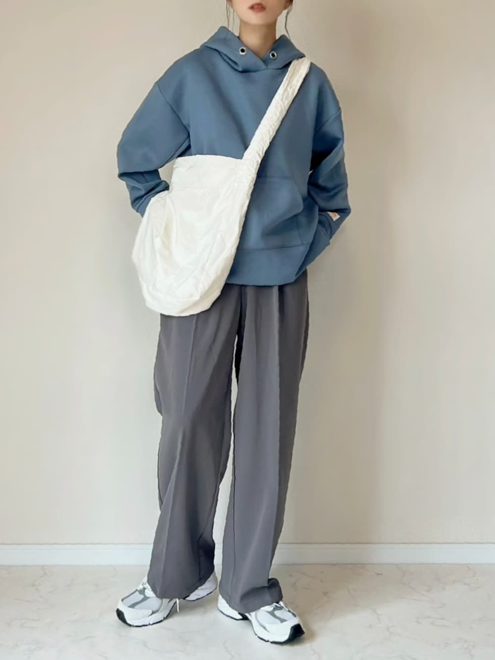 haru ｜Javaのスウェットを使ったコーディネート - WEAR