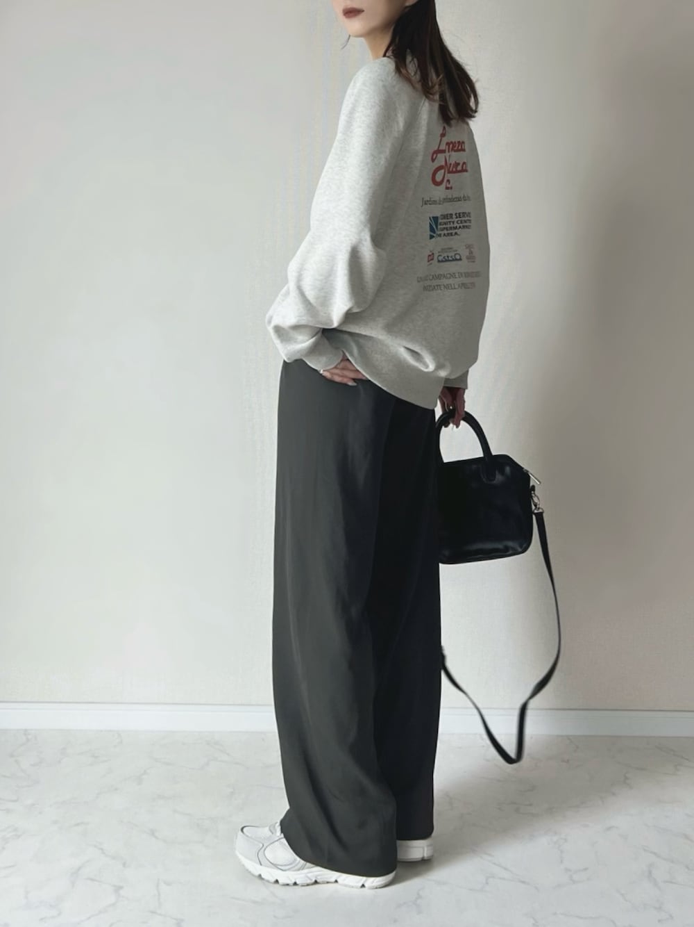 haru ｜Javaのスウェットを使ったコーディネート - WEAR