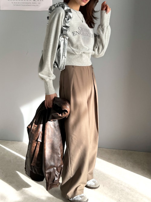 classicalelfクラシカルエルフ(classicalelf)｜mily biletのスウェットを使ったコーディネート - WEAR