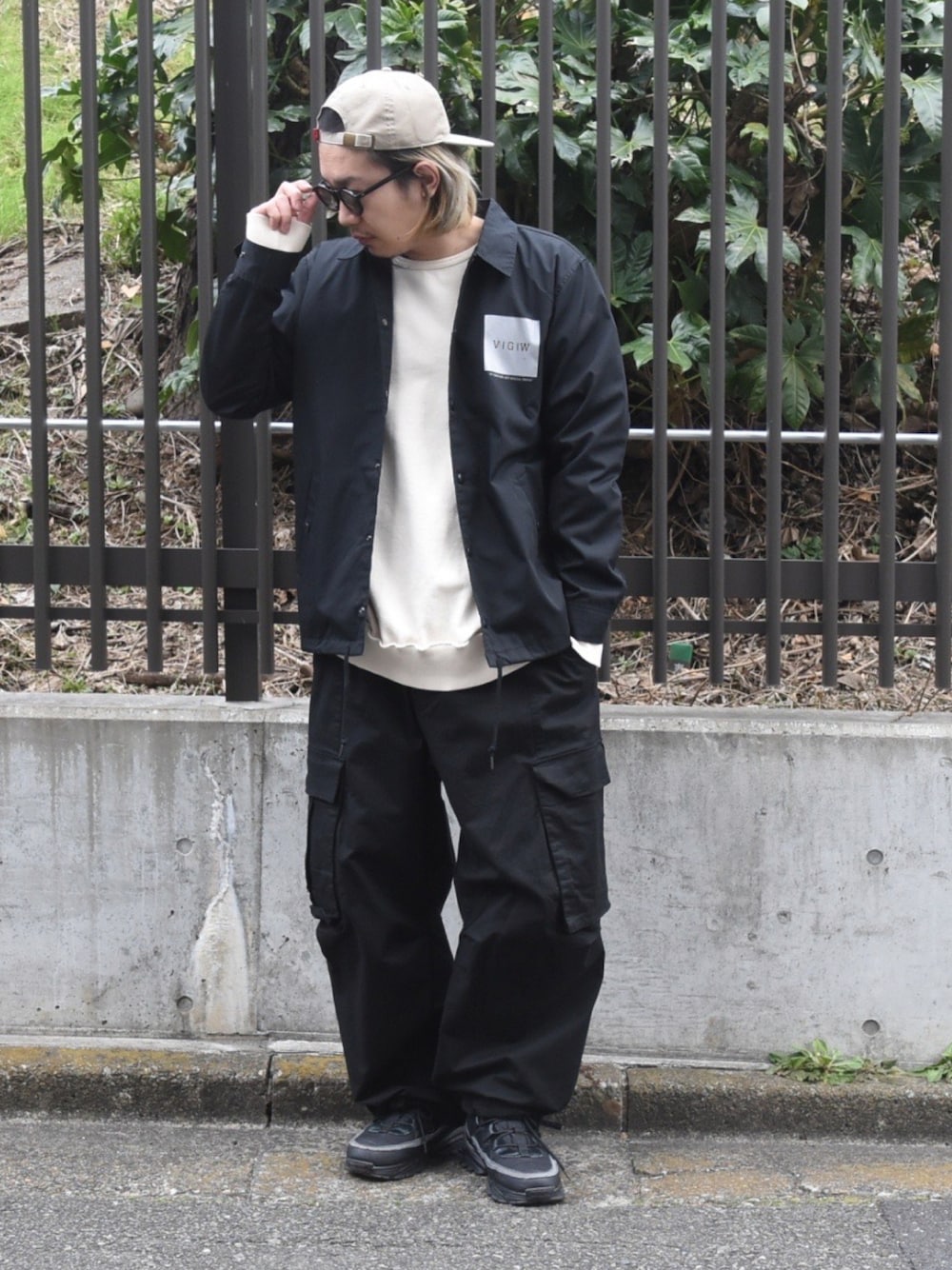 VIZ STORE-TOKYO(VIZ STORE-TOKYO)｜VIRGOwearworksのスウェットを使ったコーディネート - WEAR