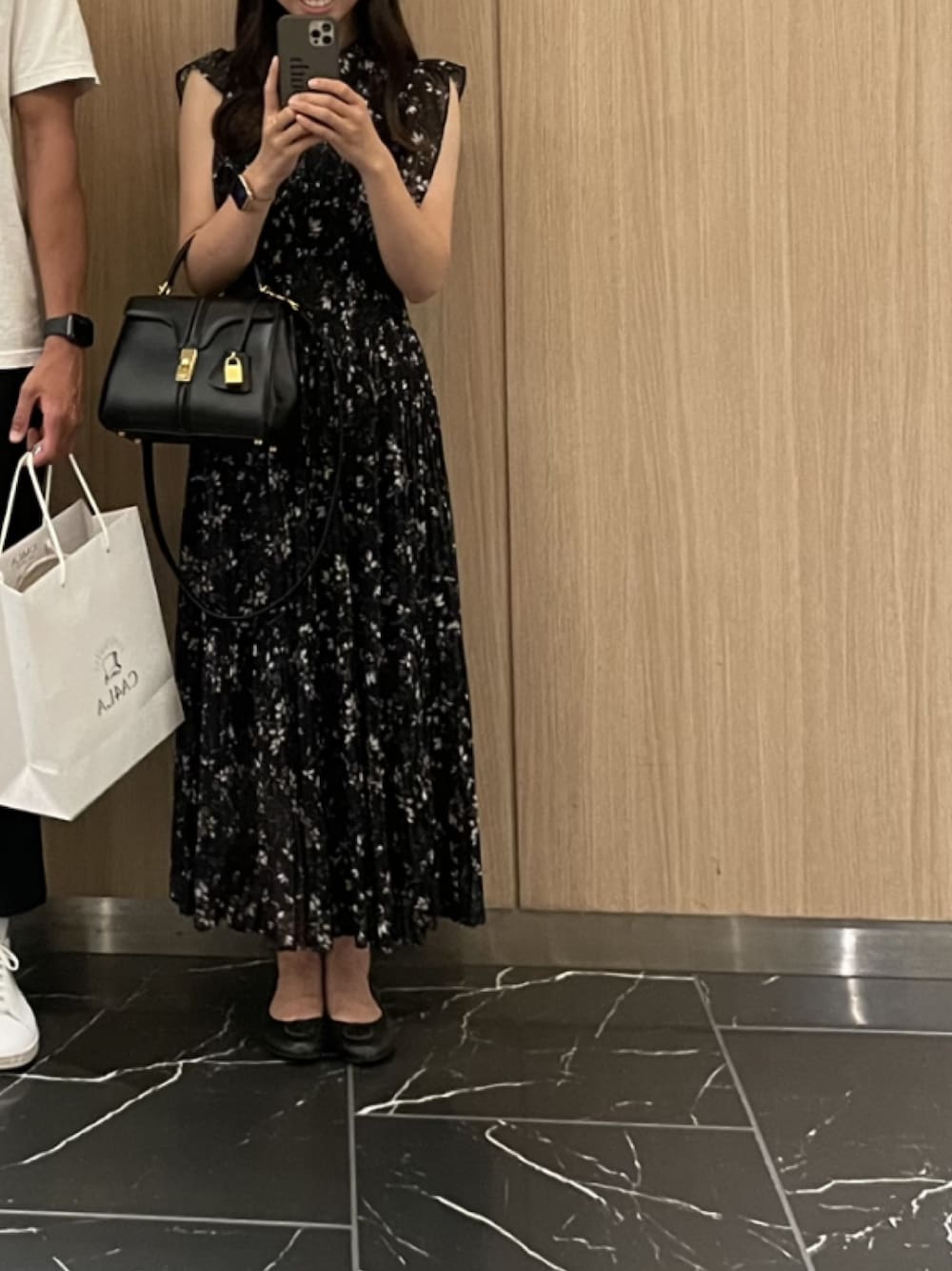 nattsu___｜CELINEのハンドバッグを使ったコーディネート - WEAR