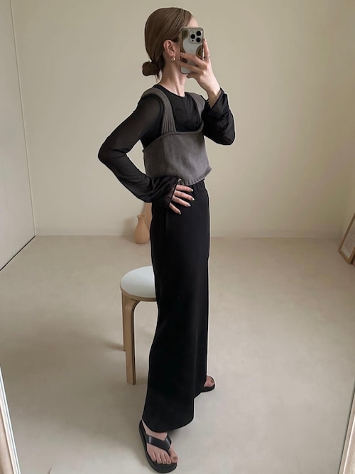 𝚜𝚘𝚗｜select MOCA by sonのベストを使ったコーディネート - WEAR