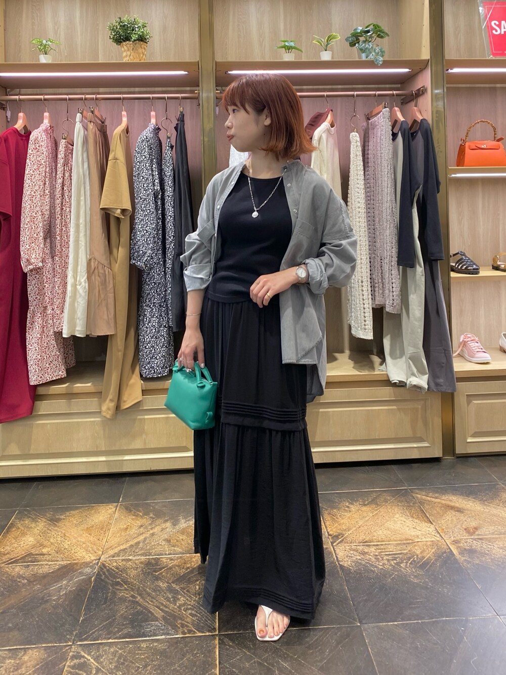 まっしー(un dix cors東武池袋)｜un dix corsのスカートを使ったコーディネート - WEAR