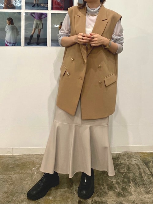 satomi（HERENCIA(ヘレンチア））｜HERENCIAのテーラードジャケットを使ったコーディネート - WEAR