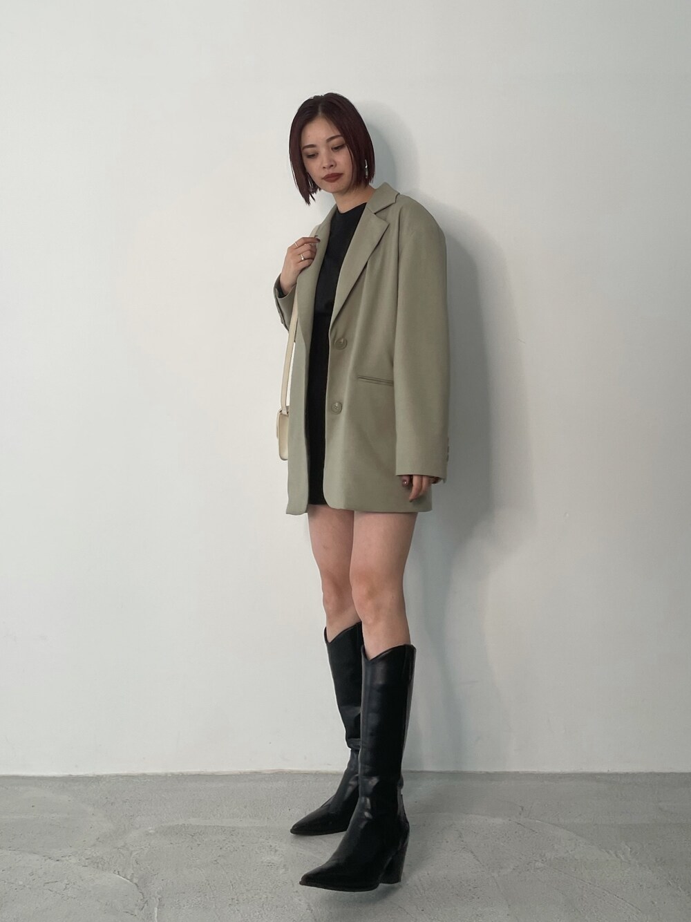 永田沙織(EMODA)｜EMODAのTシャツ/カットソーを使ったコーディネート - WEAR