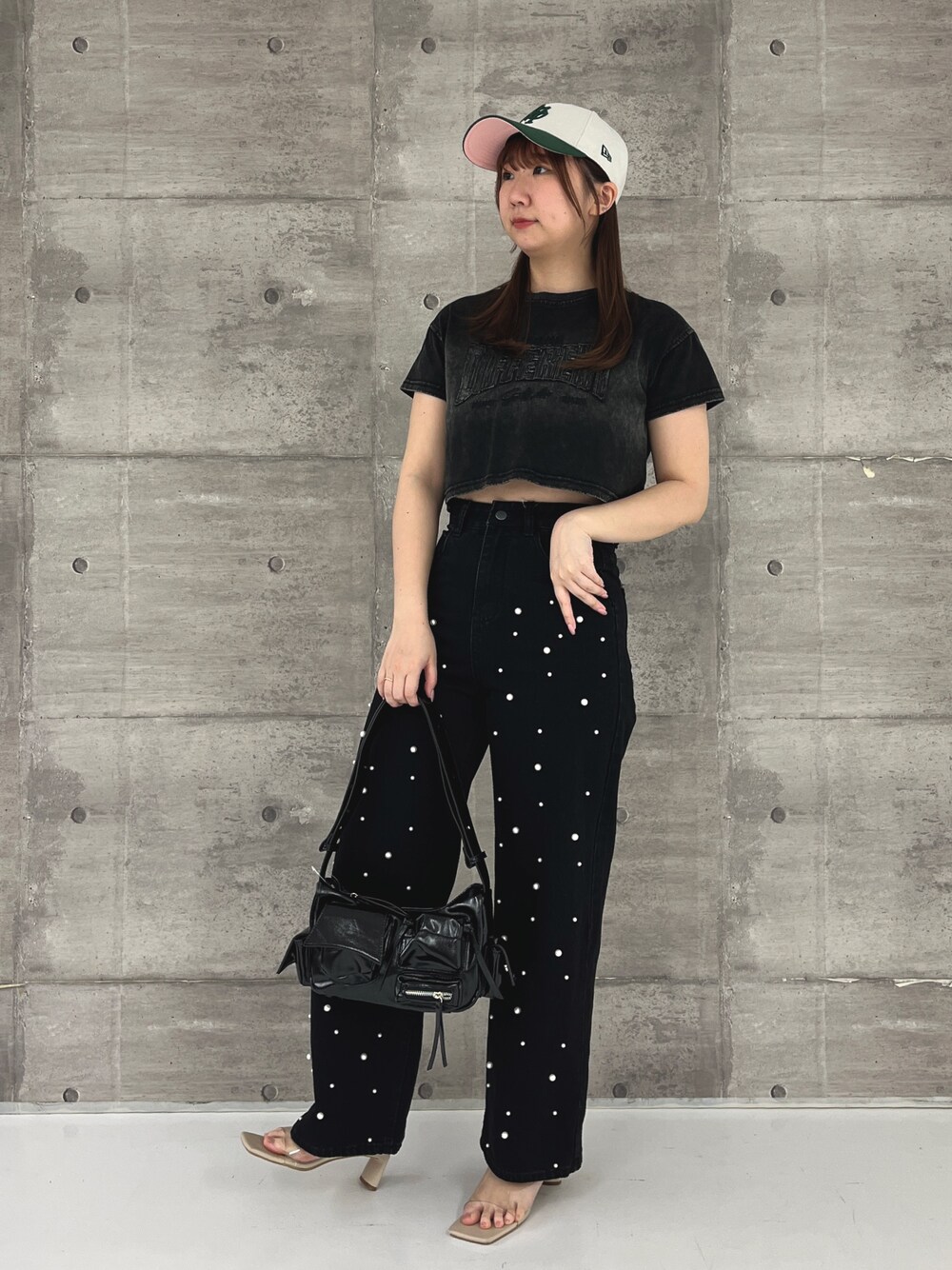 ANAP本部STAFF(ANAP Online Official)｜ANAPのTシャツ/カットソーを使ったコーディネート - WEAR