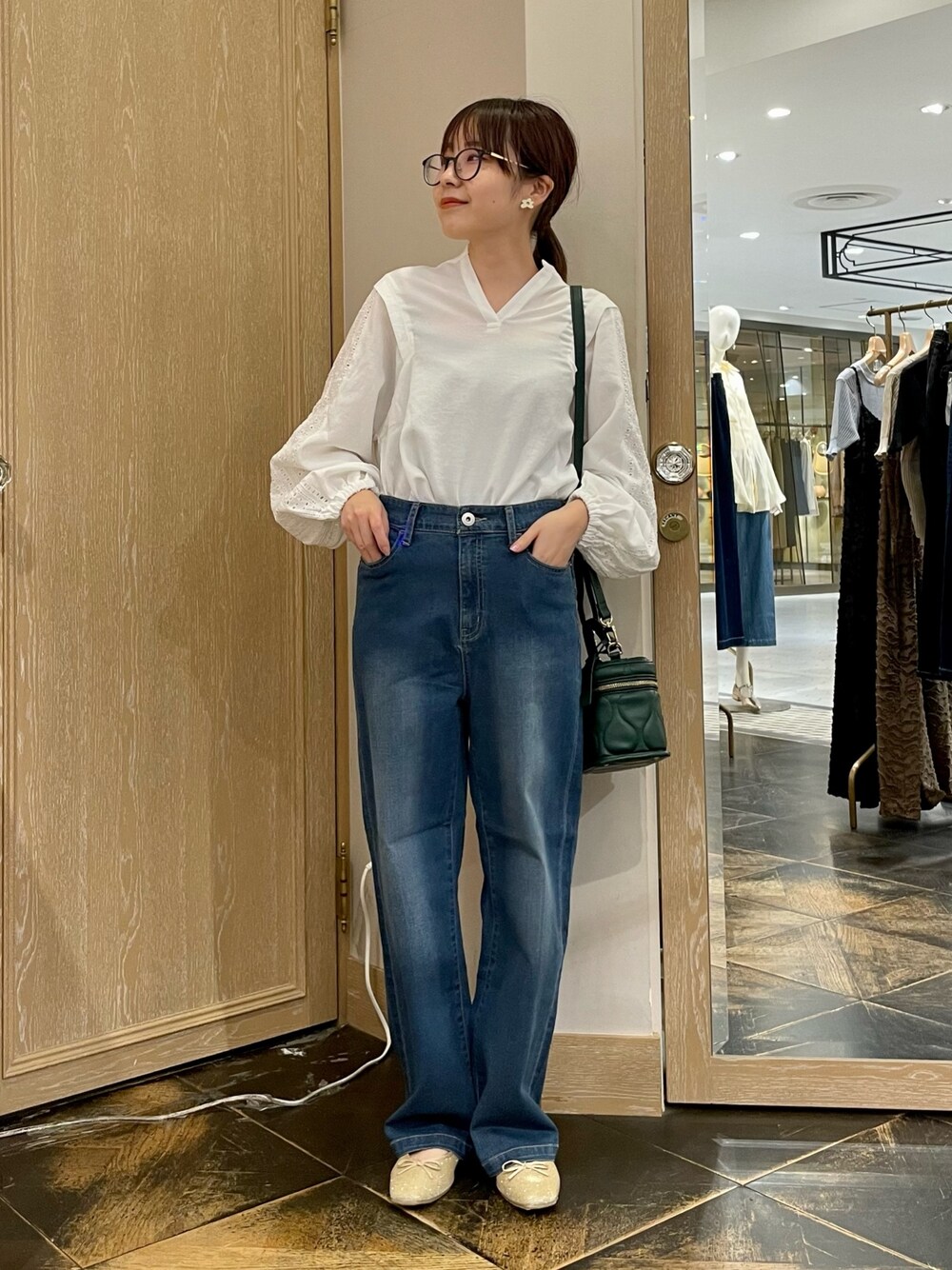 MIKI(un dix cors東武池袋)｜un dix corsのシャツ/ブラウスを使ったコーディネート - WEAR