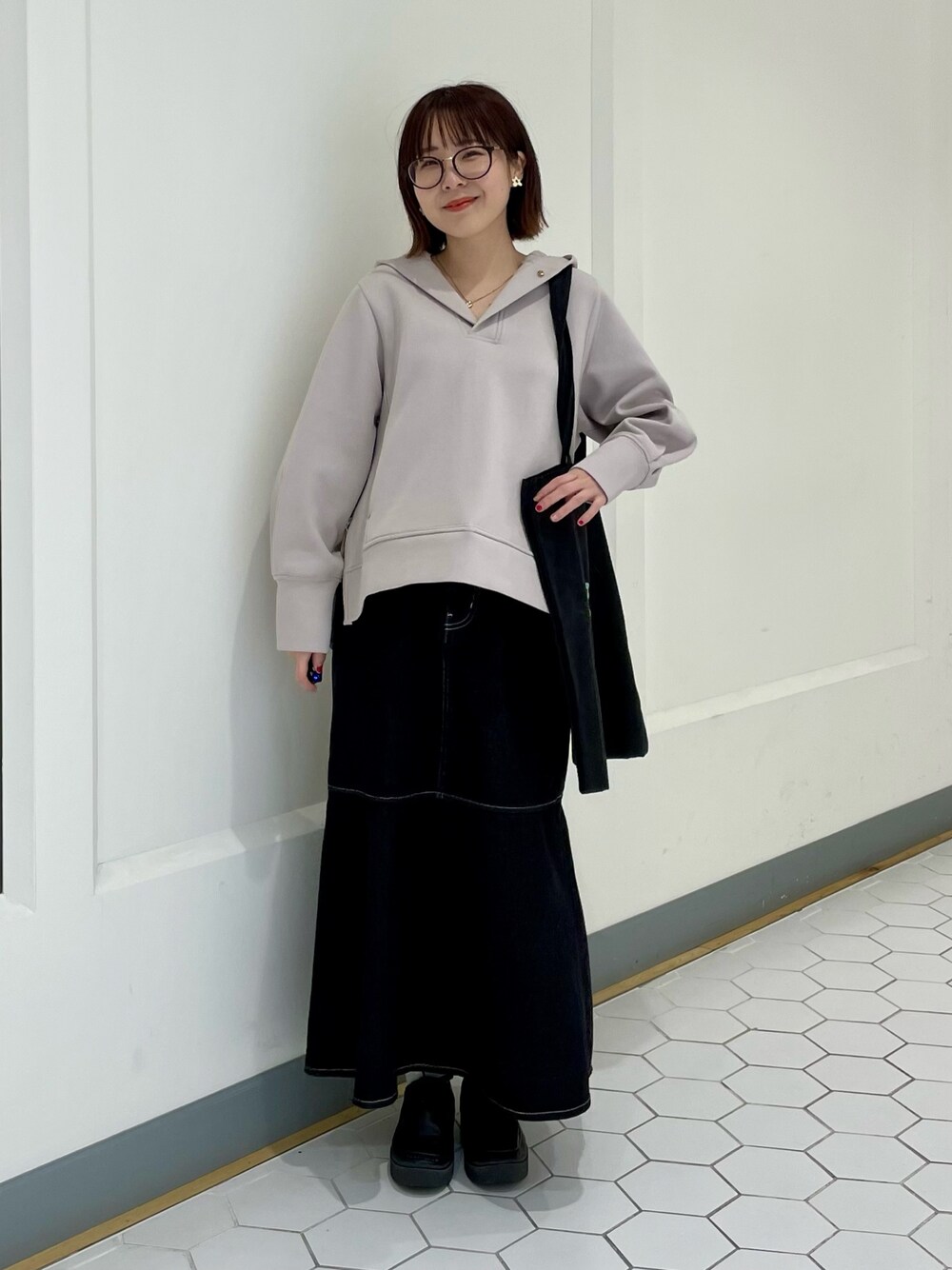 MIKI(un dix cors東武池袋)｜un dix corsのパーカーを使ったコーディネート - WEAR