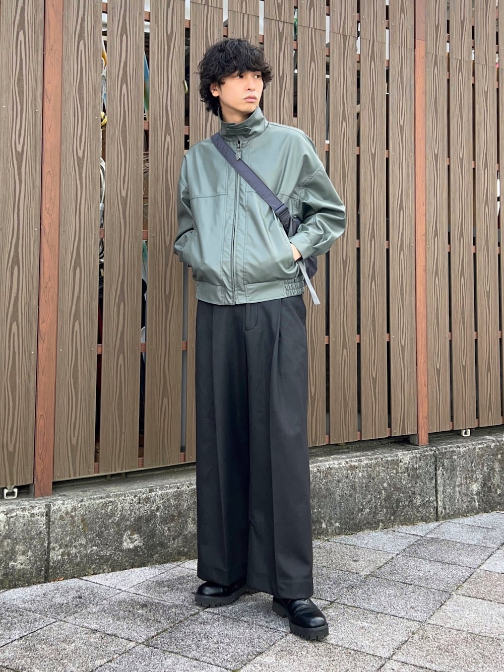 akiiii(SENSE OF PLACE by URBAN RESEARCH)｜SENSE OF PLACE by URBAN RESEARCHのその他アウターを使ったコーディネート - WEAR