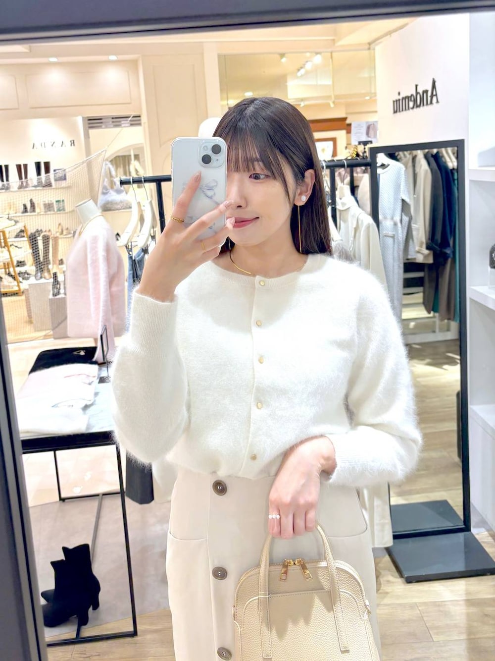 andemiu_mizuki(Andemiu ルミネエスト)｜Andemiuのハンドバッグを使ったコーディネート - WEAR