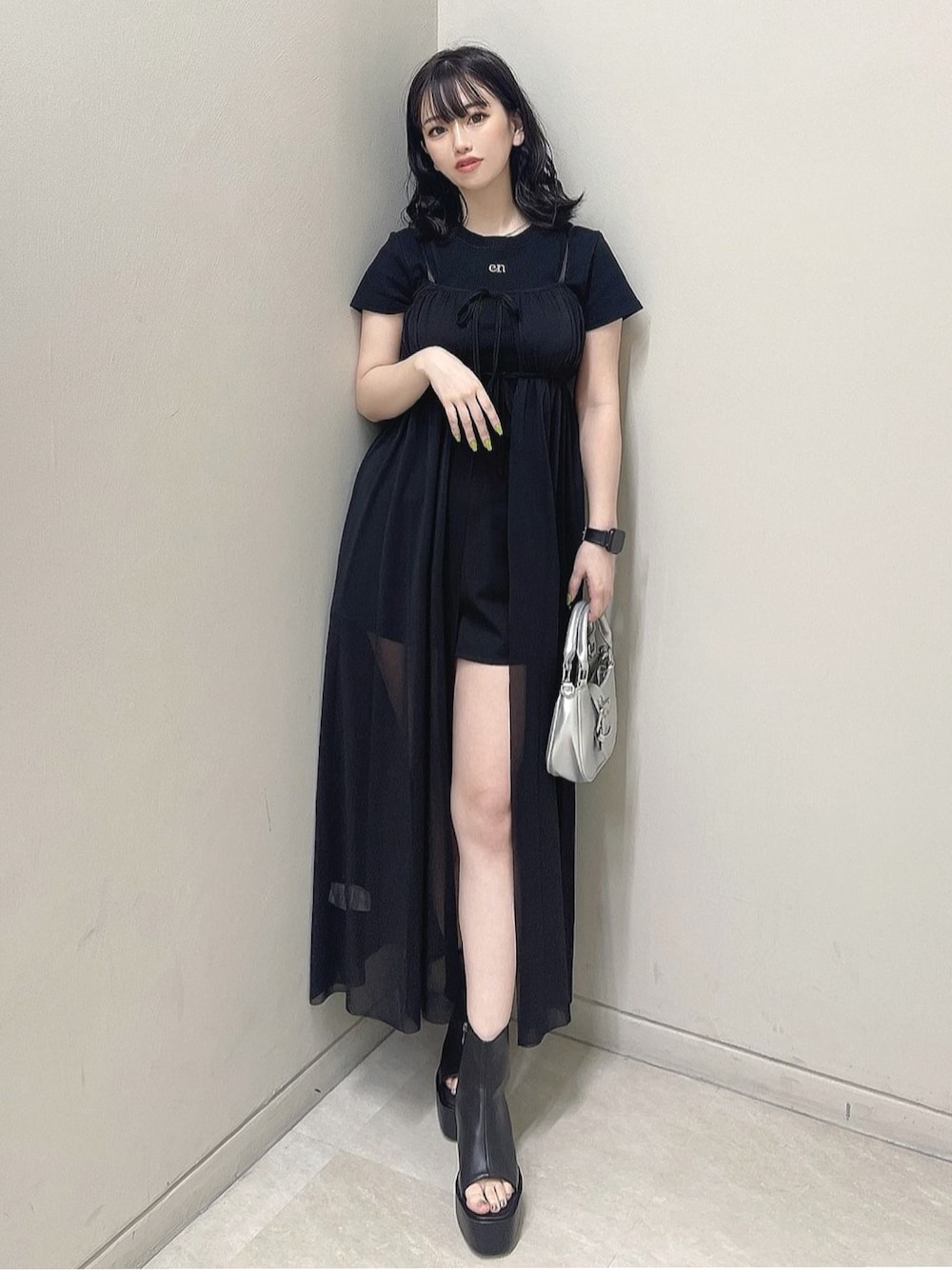 SAYAKA🌙(ENVYM)｜ENVYMのTシャツ/カットソーを使ったコーディネート - WEAR