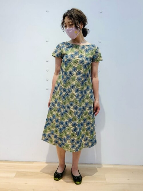 Jocomomola / ホコモモラ フラワー刺繍ワンピース スカラップフラワー