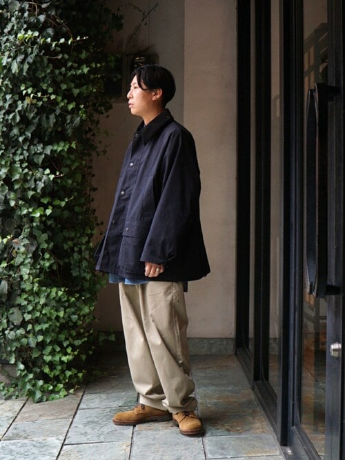 ARKnets STAFF（ARKnets）｜GOLDのチノパンツを使ったコーディネート - WEAR